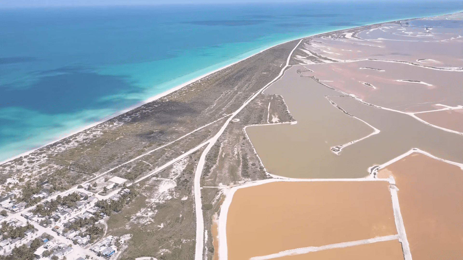 Las Coloradas Pink Lake | Mexico Lakes